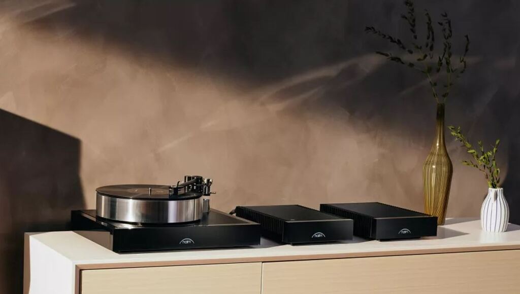 New from Naim – Solstice Special Edition turntable - Hi-Fi Corner ...