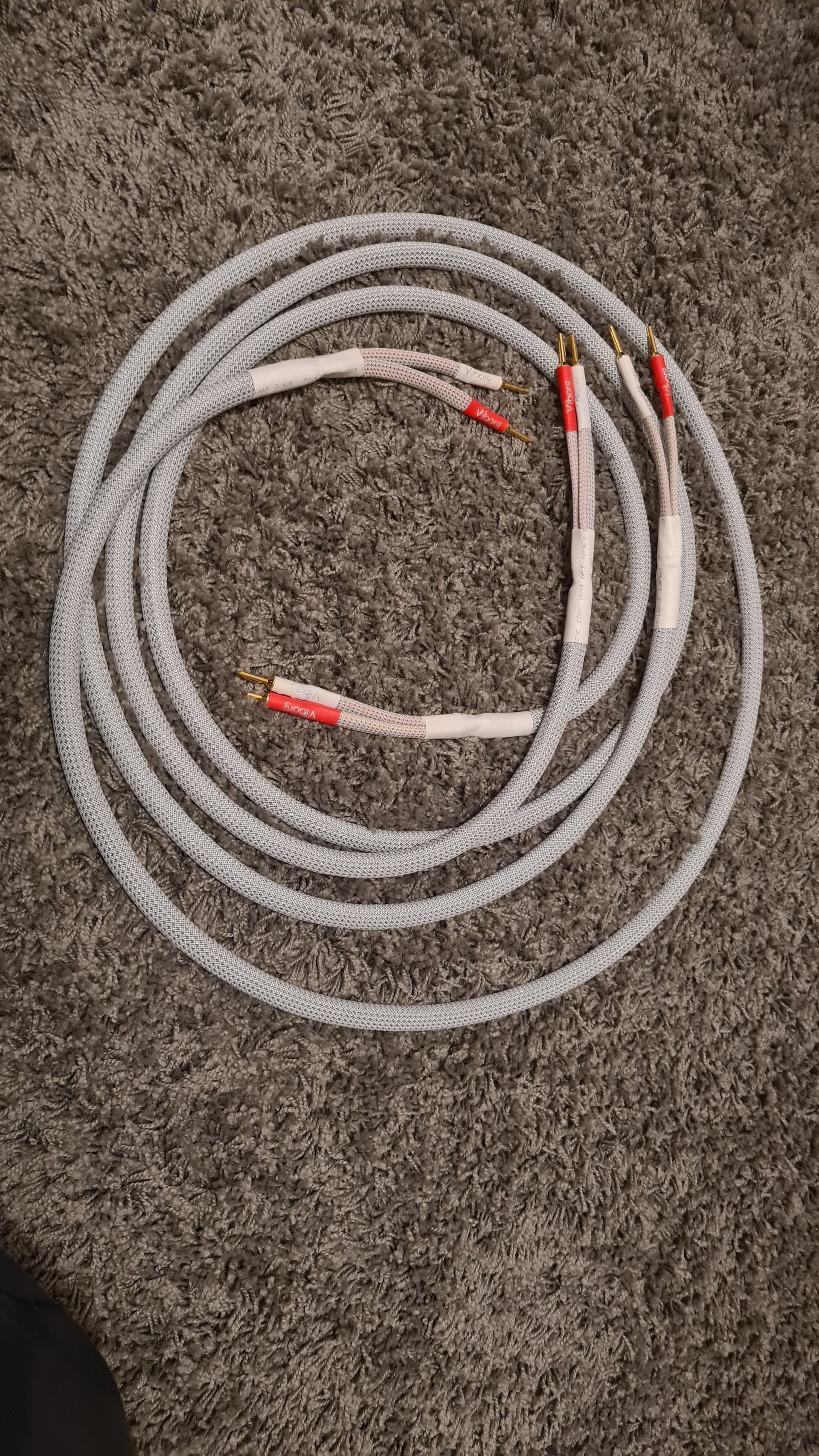 Kudos KS1 v DIY Mogami w3104 speaker cable (kudos speaker owners might ...